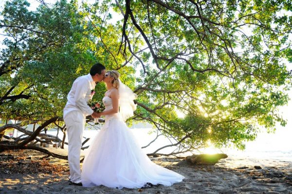 Beautiful Beach Wedding in Costa Rica - Destination Wedding Details